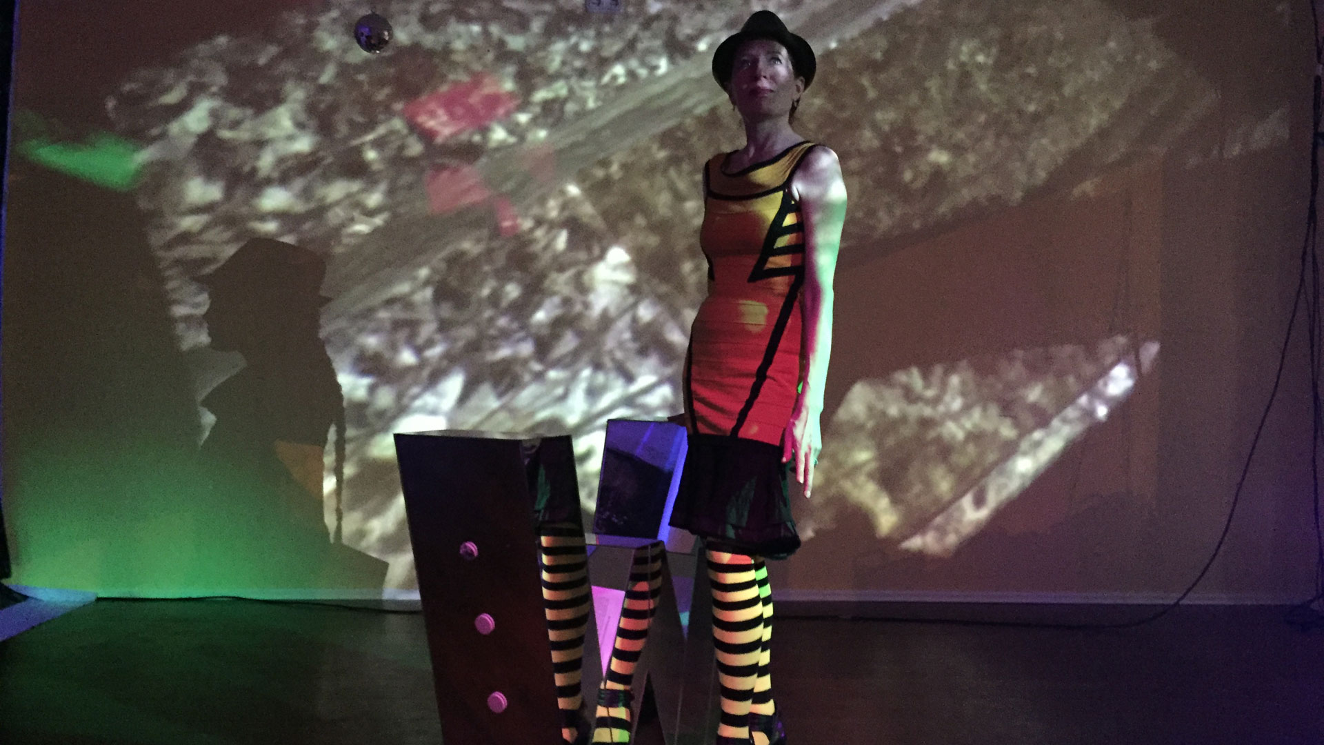 Sarah Ines auf Bandcamp, SoundCloud und YouTube - Sarah Ines